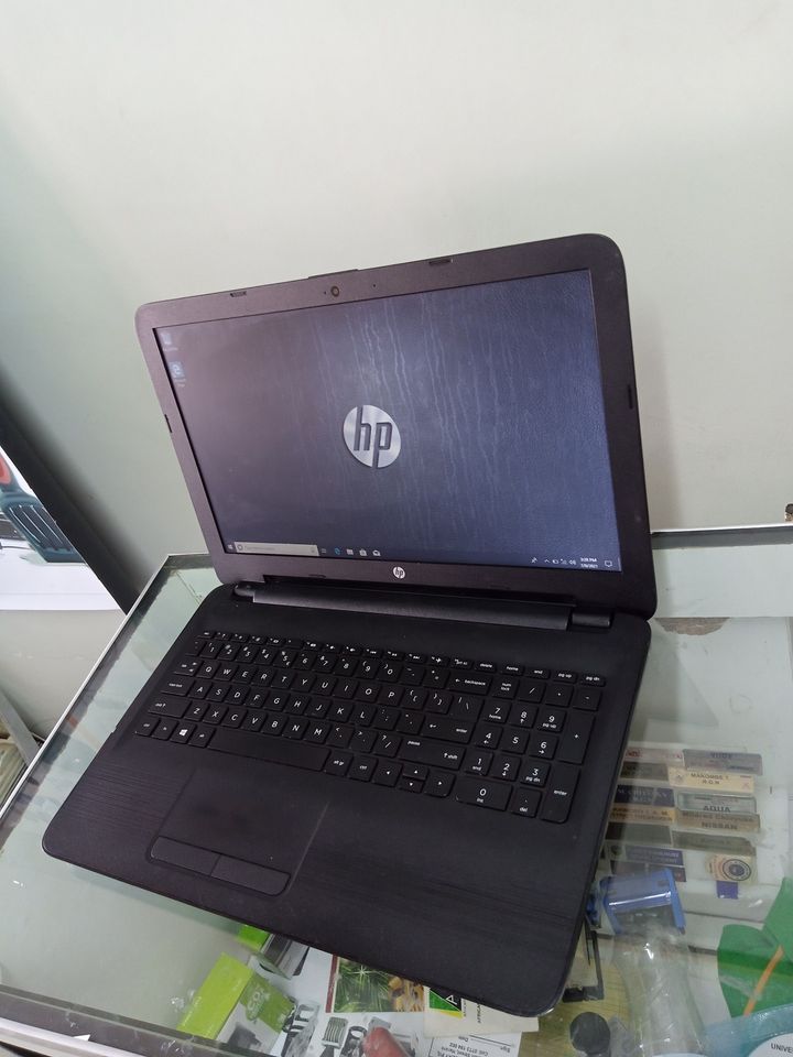Clean HP 250 G5 dual core 6th Gen Laptop For Sale - SAVEMARI