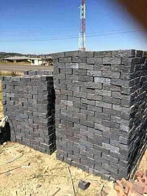 Solid Strong Face bricks For Sale - SAVEMARI