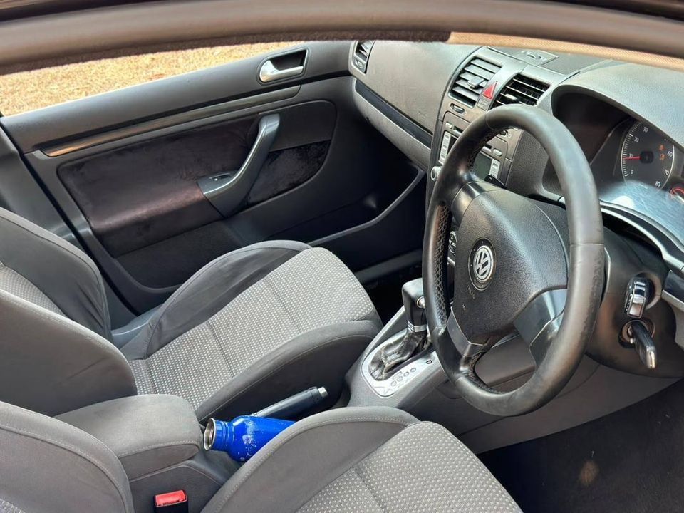 VW GOLF Mark 5 Clean Car For Sale - SAVEMARI