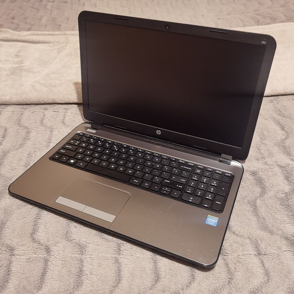 HP 250 G3 Laptop For Sale - SAVEMARI