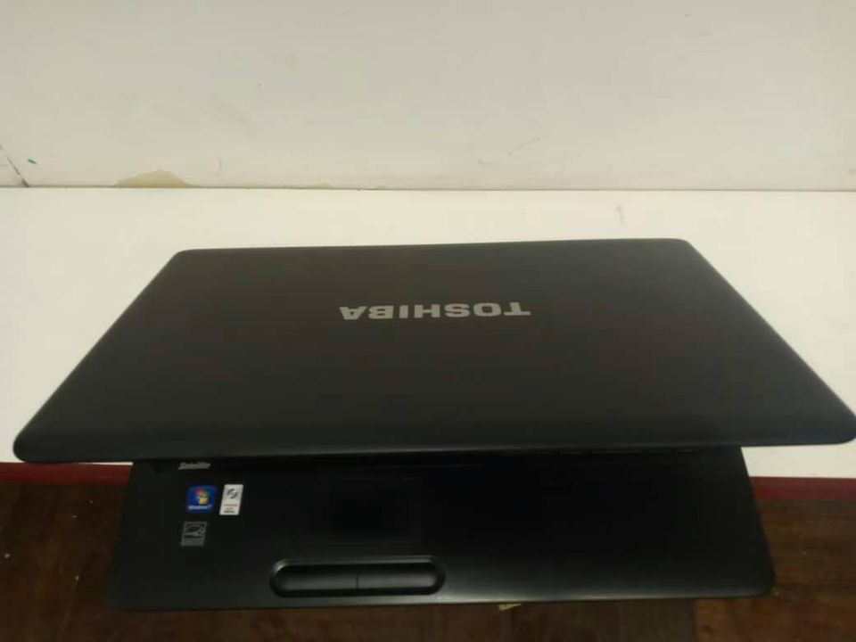 Toshiba C6700 Clean Laptop For Sale - SAVEMARI
