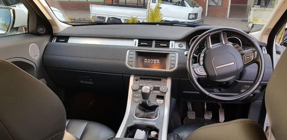 Range Rover Evoque Diesel 2012 Model 4x4 Pick Up Truck - SAVEMARI