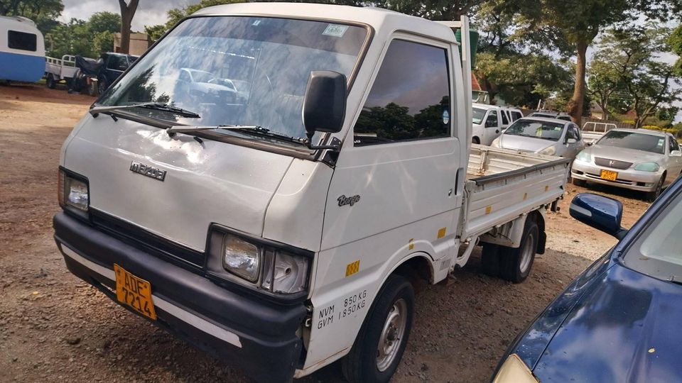 Mazda Bongo Super Clean Commercial Truck For Sale - SAVEMARI